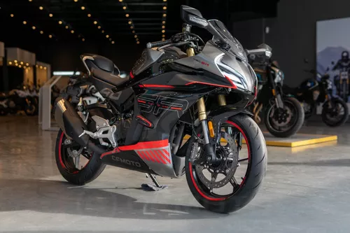 Catálogo de Motos CFMOTO Argentina | Modelos CLX 300, 450 MT, 300SR